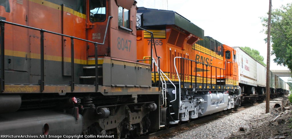 BNSF 7565